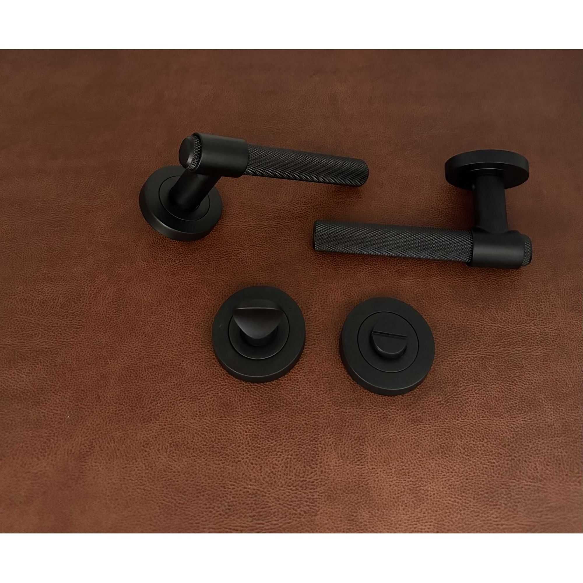 Özen Handles ZK62 Punch Mat Siyah Rozetli Wc Banyo Kapı Kolu 1 Takım ...