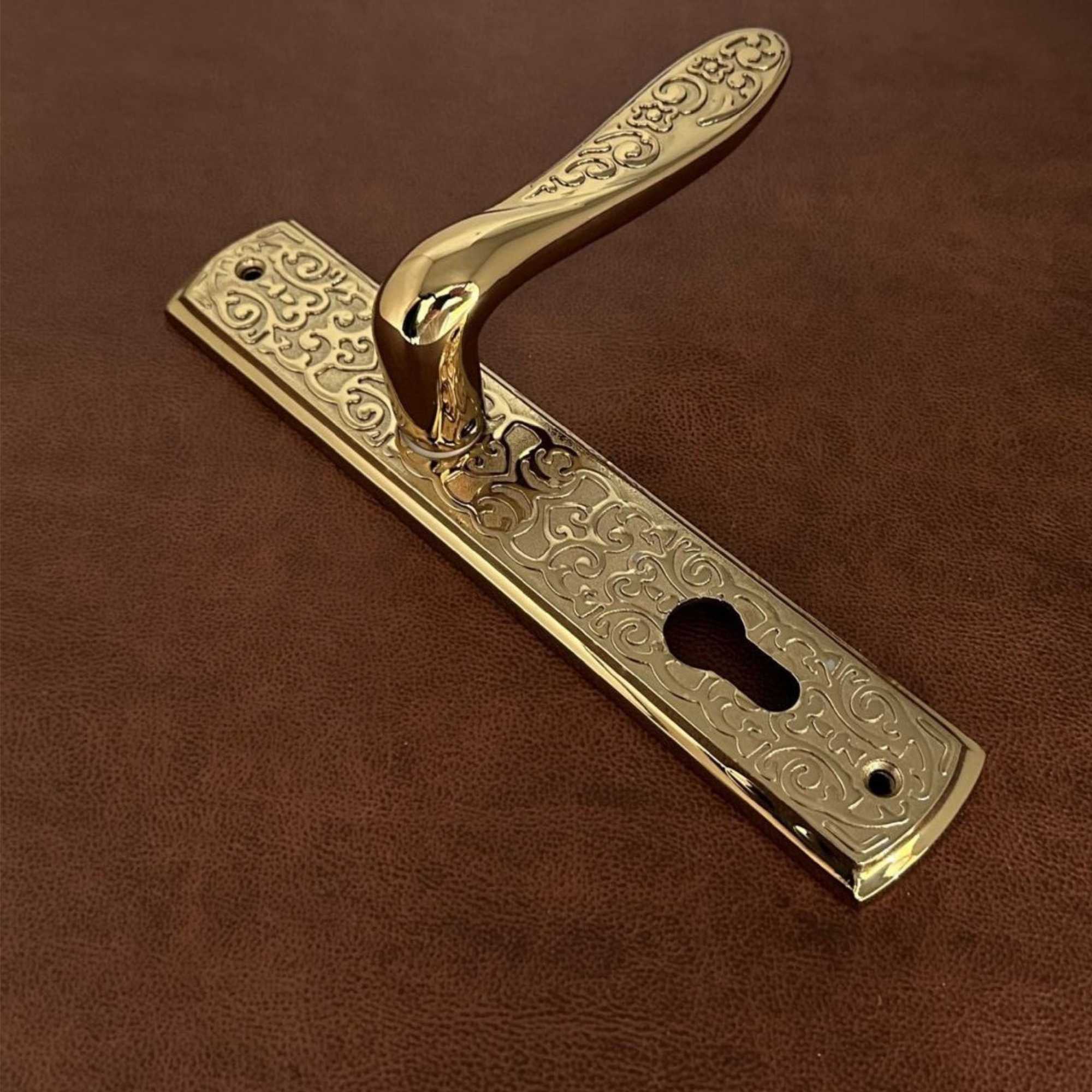 Özen Handles İmza Titanyum ZK19 Zamak Aynalı Yale Çelik Kapı Kolu Sağ ...
