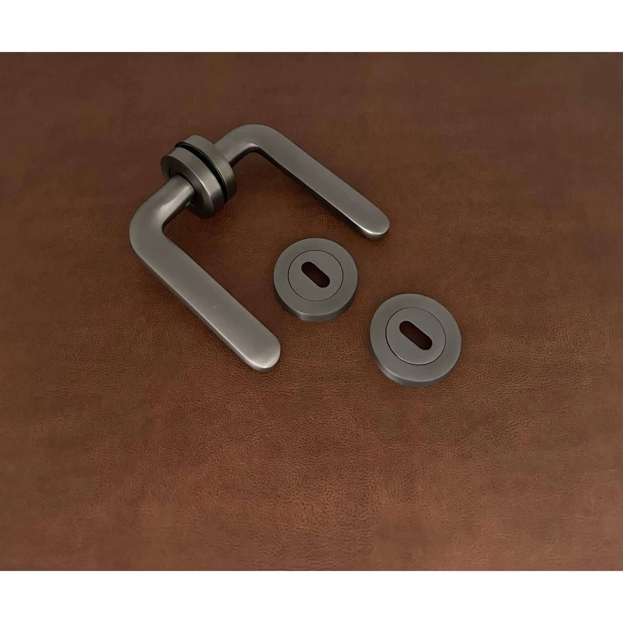 Özen Handles AL48 Mat Skoç Füme Rozetli Oda Kapı Kolu - koldoor.com
